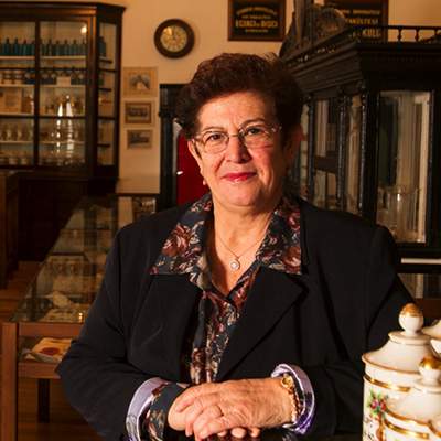 Prof. Dr. Afife MAT | BirAvesis